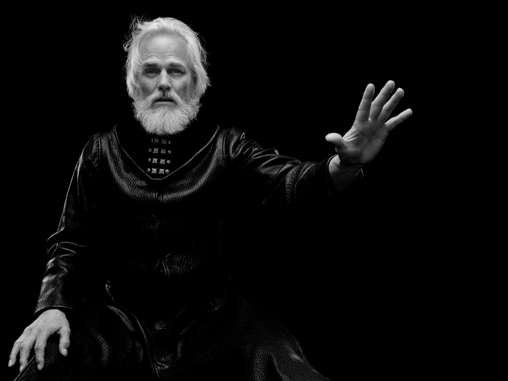 Biography of Canada's Highest-Paid Actor, Paul Gross - edmonton-trend.com